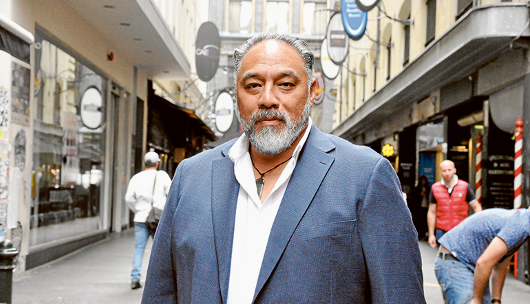 Opera singer finds voice in the CBD | CBD News